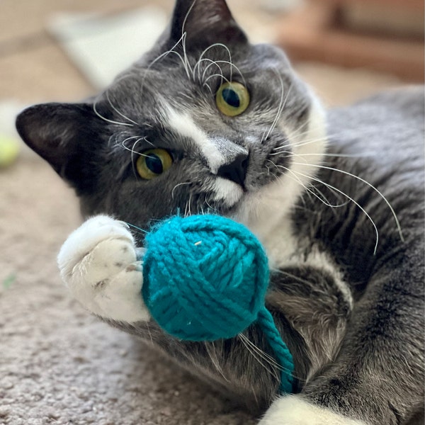 Yarn Ball Toy for Cats, Cat Yarn Toy, Mini Yarn Ball, Cat Yarn Ball ...