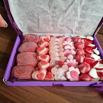 Watermelon Pick N Mix Box, Sweets, Gift, Custom Sweet Box, 1KG Pick and ...