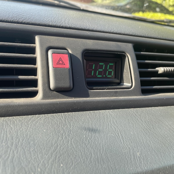 Suzuki Vintage Script EMBLEM - Etsy