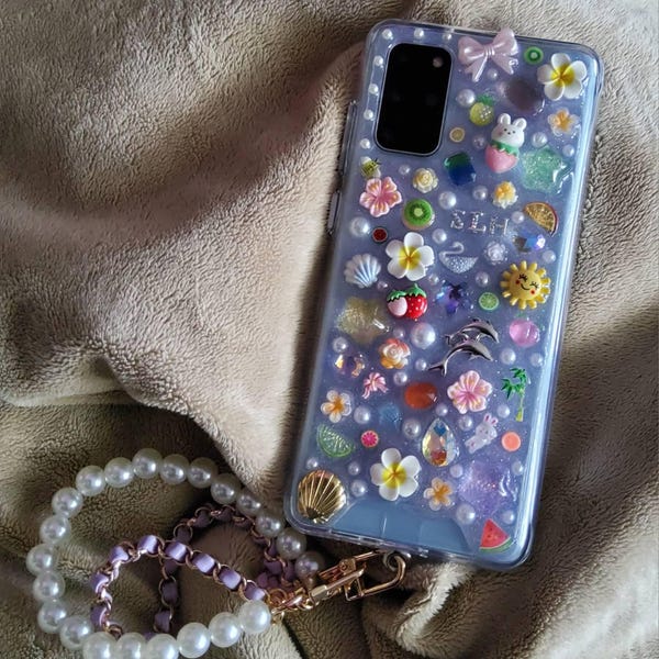 Floral Themed 3D Deco Phone Case - Protective Smartphone Accessory ...