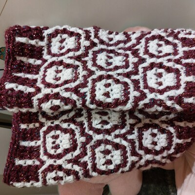 The Catacombs Pack Mosaic Crochet Skull Patterns by Sixel Design - Etsy