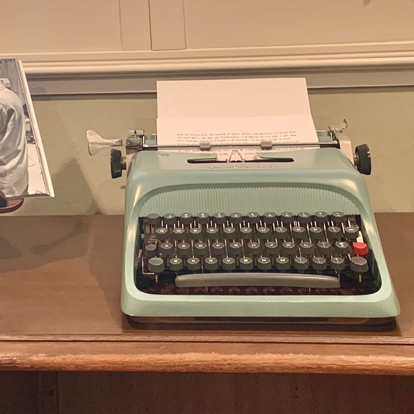 Cursive 1960's Blue Remington Personal-riter Portable Typewriter With ...