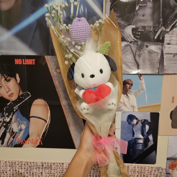 Sanrio Crochet Bouquet, Sanrio Heart Series, Crochet Flowers Bouquet, Sanrio Gift, Valentine's ...