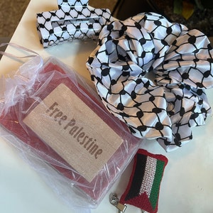 Large Keffiyeh Scrunchie - Updated Design - Etsy