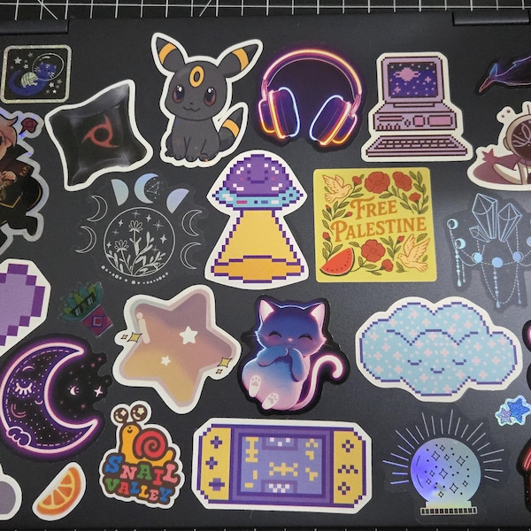 10/30/50pcs Retro Pixel Art Sticker Pack | 8-bit Aesthetic Vinyl ...