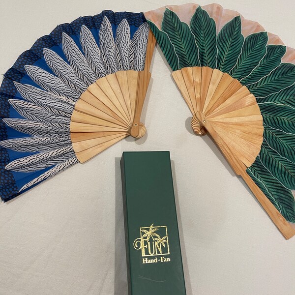 HAND FAN, Tropical Wedding Folding Fan, Mother Gift, Summer Outfits ...