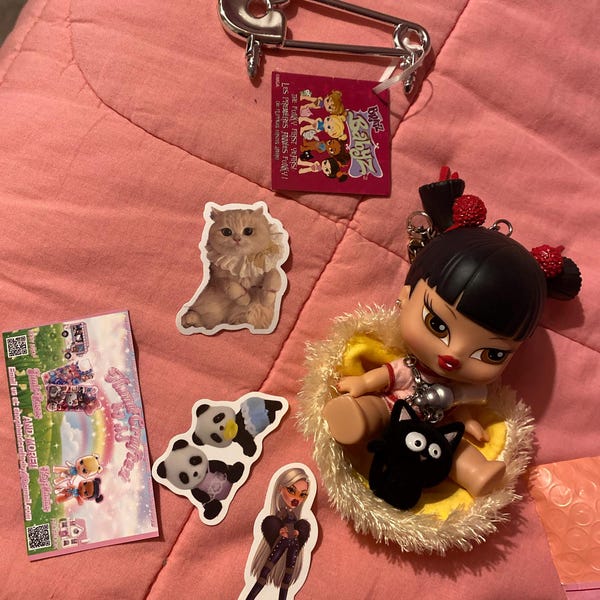 Bratz Babyz Keychain Sasha Yasmin Jade Cloe Doll With Pet Bunny Bag ...