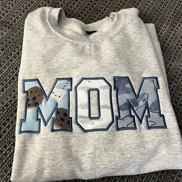 Black Bow Stanley Straw Topper With Letter Charm Black Bow Tie Straw ...