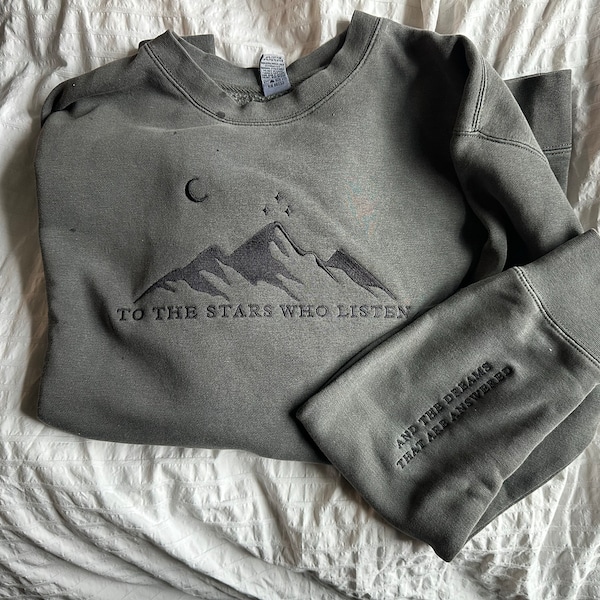 OFFICIALLY LICENSED ACOTAR Embroidered Sweatshirt Stars Acotar Merch ...