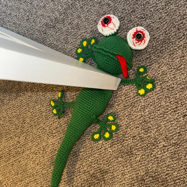 Lizard Crochet Door Stop Pattern: No-sew Amigurumi Home Decor, Easy ...