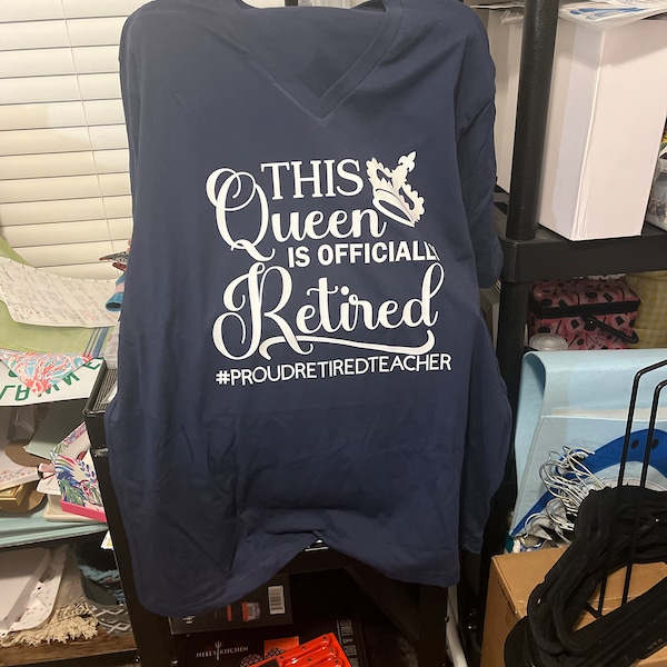 This Queen is Officially Retired, Retirement Svg, Women's Retirement ...