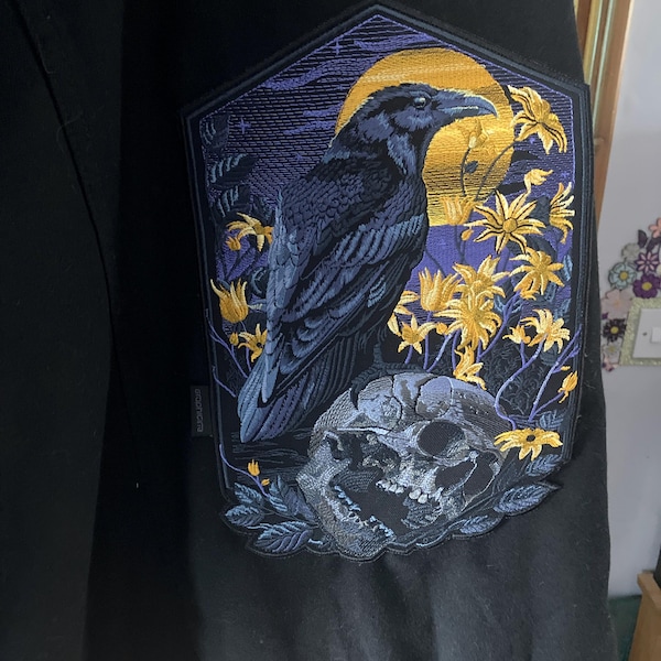 Embroidered Raven Skull Patch: Crow Occult Gothic Medieval Wicca Iron ...