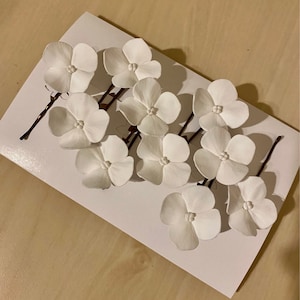 Very Light Ivory Gardenia. Buttonhole Boutonniere for Men. - Etsy