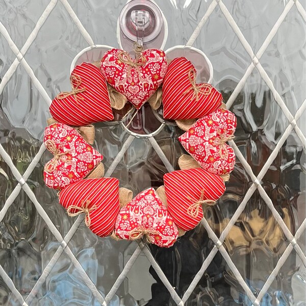 Spring Wreath, Daffodil Wreath, Floral Wreath, Wall Decoration, Heart ...