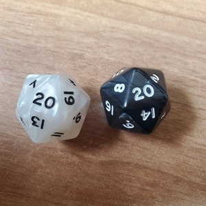 D16 sixteen Sided Dice Opaque Die Tabletop Gaming RPG Roleplay CCG ...