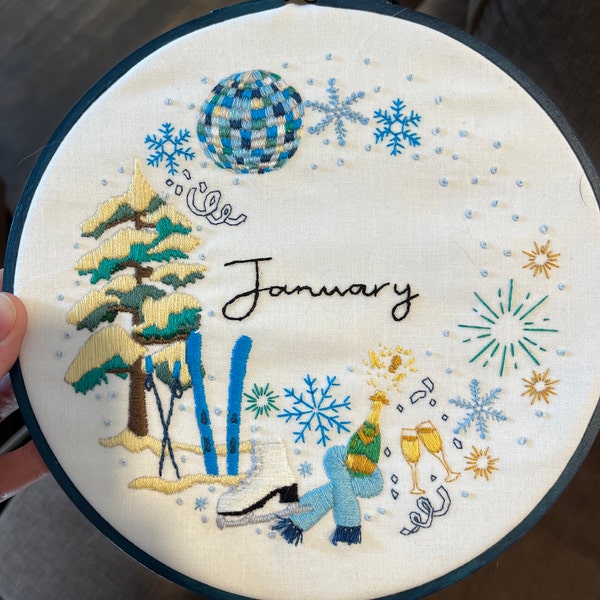 JANUARY Monthly Series Wreath Embroidery Pattern & Guide - DIY Digital ...