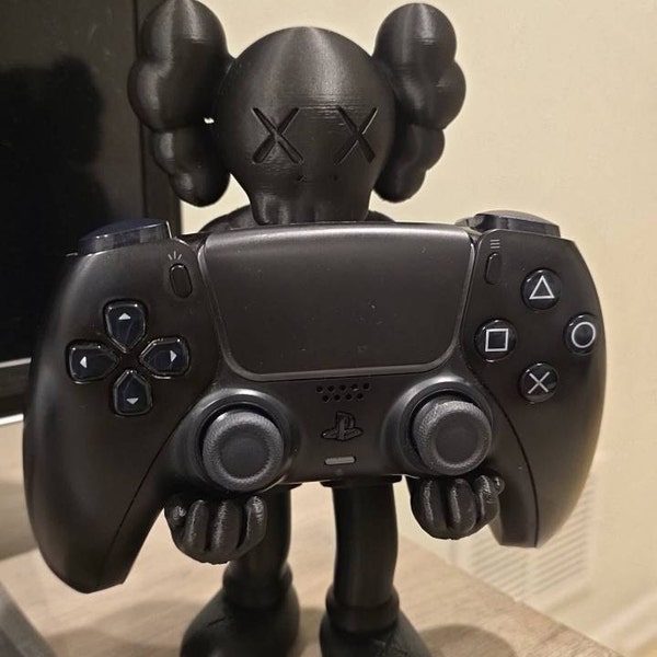 Art-inspired PS5/PS4 Controller Stand: Gaming Desk Accessory - Etsy