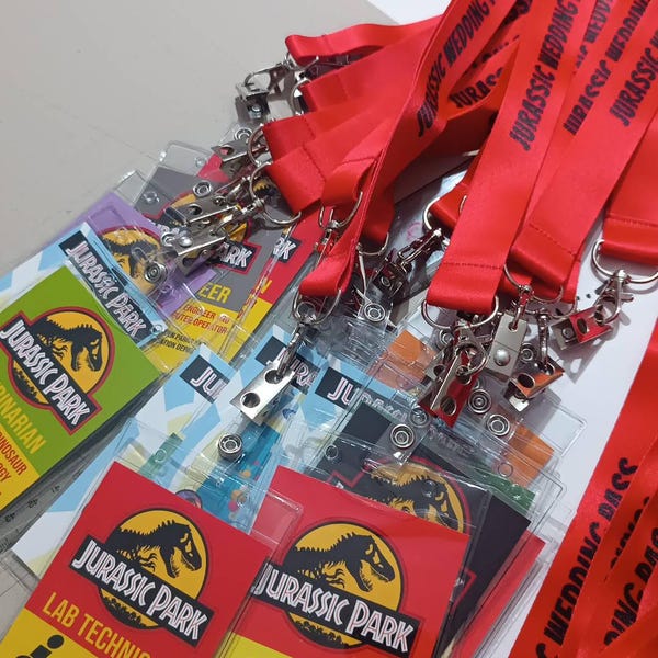 Jurassic Park - Clip-on Ingen ID Photo Pass Badge Set Prop Collection ...