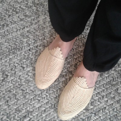 Fringed Raffia Shoes / Raffia Slippers / Raffia Sandals / - Etsy