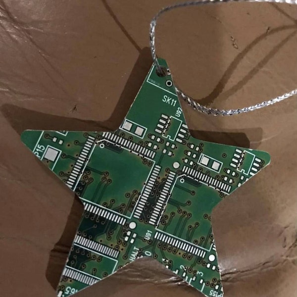 Circuit Board Christmas Tree Decoration - Geeky Christmas Gifts ...