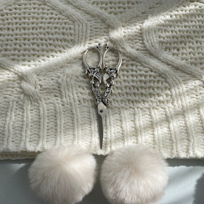 Vintage Gothic Style Scissors Retro Art's and Crafts Scissors ...