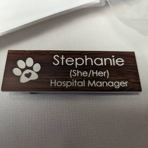 PAW PRINT Vet Tech Name Tag Veterinarian RVT Name Badge Veterinary ...