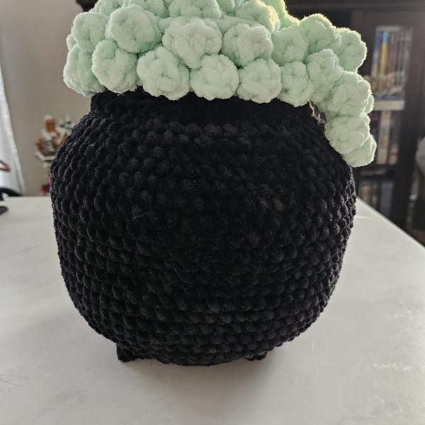 Big Cauldron Crochet Pattern, Fillable Big Witch Cauldron, Big Cauldron ...