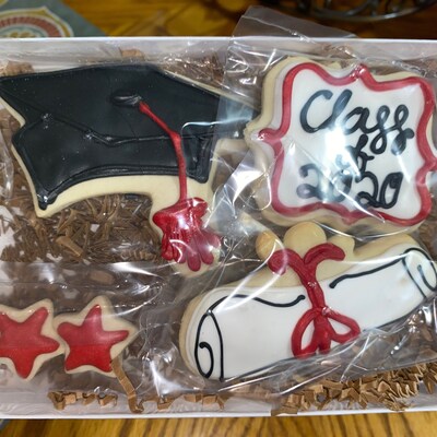 CLASS OF 2020 Graduation Cookie Gift Box, Graduation Dessert ...