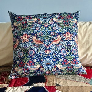 Classic William Morris Pattern Throw Pillow Cover Morris Art - Etsy