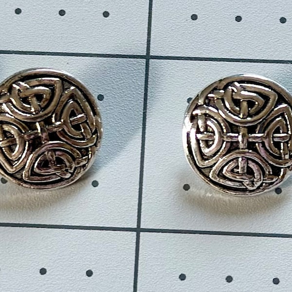 5 Silver Metal Buttons Celtic Knot Buttons 5 Gaelic Irish Ireland ...