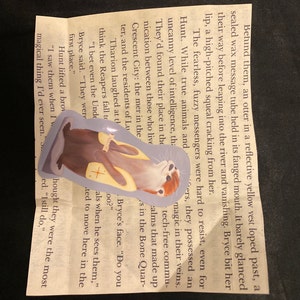 Messenger Otter Bookmark Bookish Bookmark HOSAB - Etsy