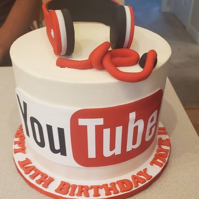 Fondant Headphones Cake Topper, Music Cake Decorations, DJ, Disc Jockey ...