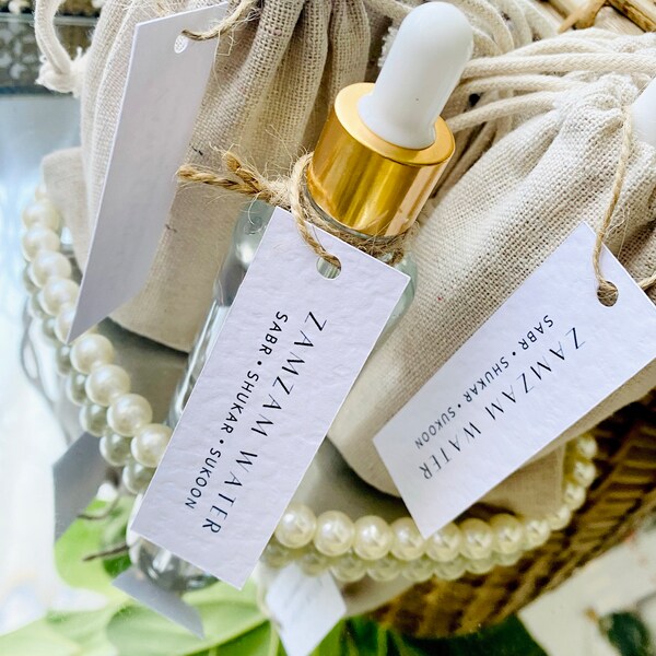 Modern Rectangular Minimal Wedding Favour Tag - Couples Names Date Tag ...