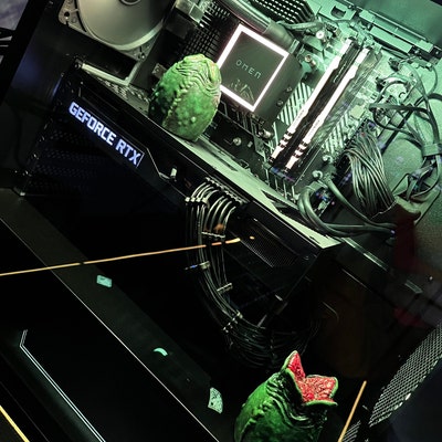 Predator Wall Mounted Artwork, Predator Fan Art, Predator 2 Bio, Celtic ...