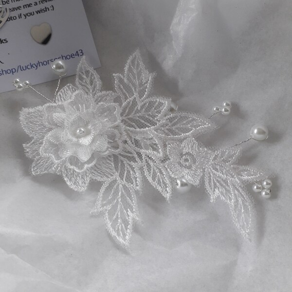 Ivory Lace and Pearls Bridal Hair Accessory - Etsy