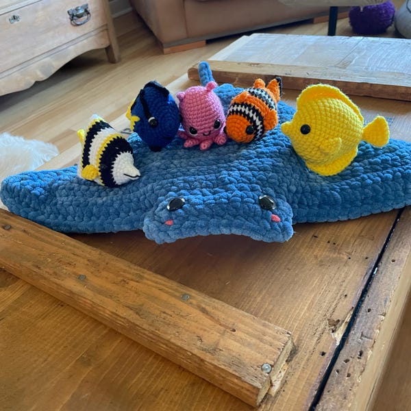 PATTERN PACK - Mega Ray and 7 Sea Friends Patterns - Ray, Angelfish ...