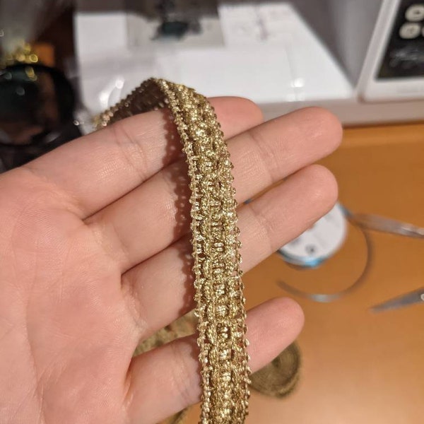 15 Mm Gold Metallic Braid Trim/chain Design on the Middle/ethnic Trim ...