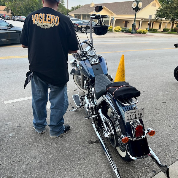 Chicano Style Firme Viclas T-shirt, Mens Premium Shirt, Motorcycle ...