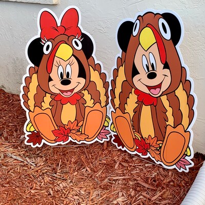 Mickey and Minnie Turkey / Thanksgiving/ Outside Thanksgiving Decor ...