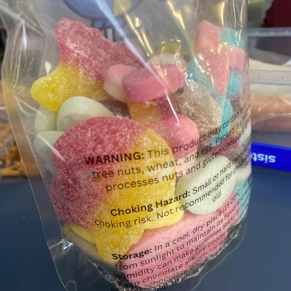 Gott & Blandat Giants Sour – Extra Large Swedish Sour Candy, Tangy ...
