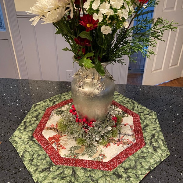 Christmas Quilted Centerpiece / Table Topper / Large Reversible Round ...