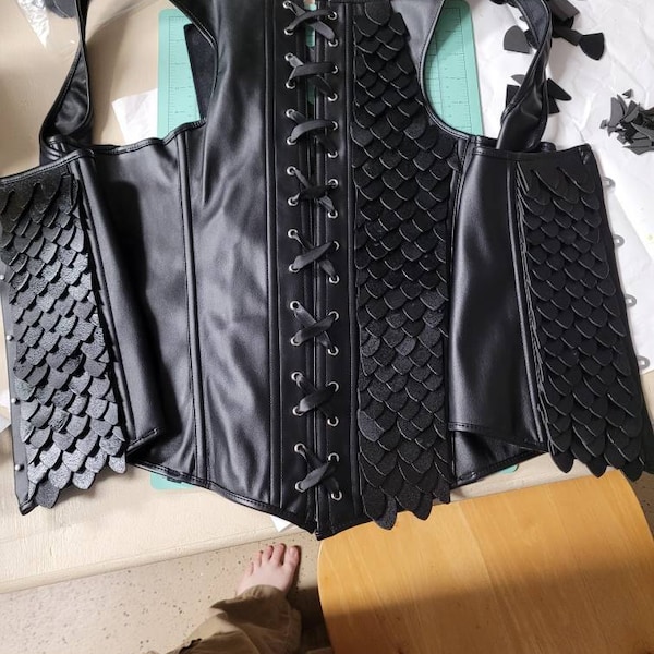 LARGE Dragon Scales - Black - 2mm EVA Foam - Etsy