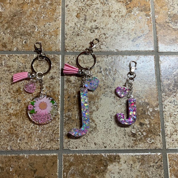 Custom Purple Flower Resin Keychain, Personalized Pressed Dried Floral ...