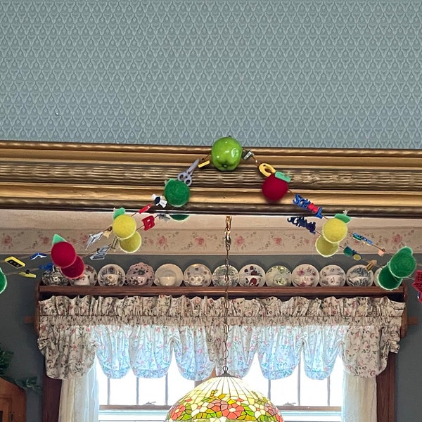 Apple Orchard Garland/classroom Decoration/fall Decor/felt Ball Garland ...