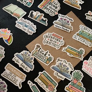 30 PCS Book and Cat Mix Vinyl Sticker Pack Love Reading - Etsy