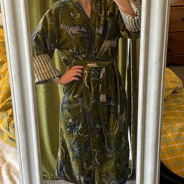 Grey Jungle Print Velvet Kimono Robes, Morning Tea Velvet Coat ...