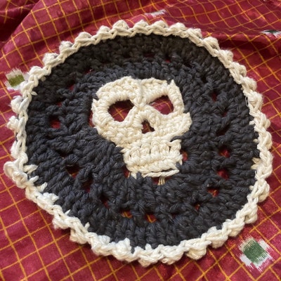 Crochet Pattern Mr Bones Skull Coaster Digital PDF - Etsy