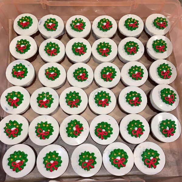 100 Royal Icing Violets 100 Approx. Size 1/2 - Etsy