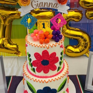 Fiesta Paper Flower Crowns, San Antonio 2022 Fiesta Paper Flower Crowns ...