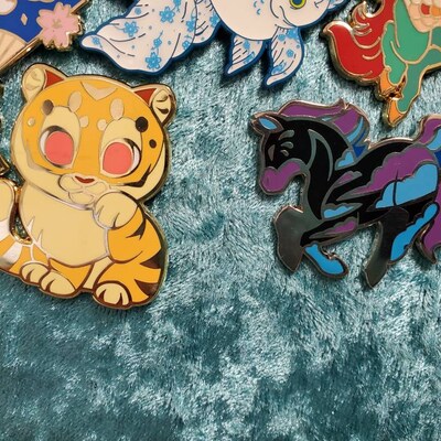 Storm Horse Pin Set Gold or Silver Plated Hard Enamel Pin - Etsy